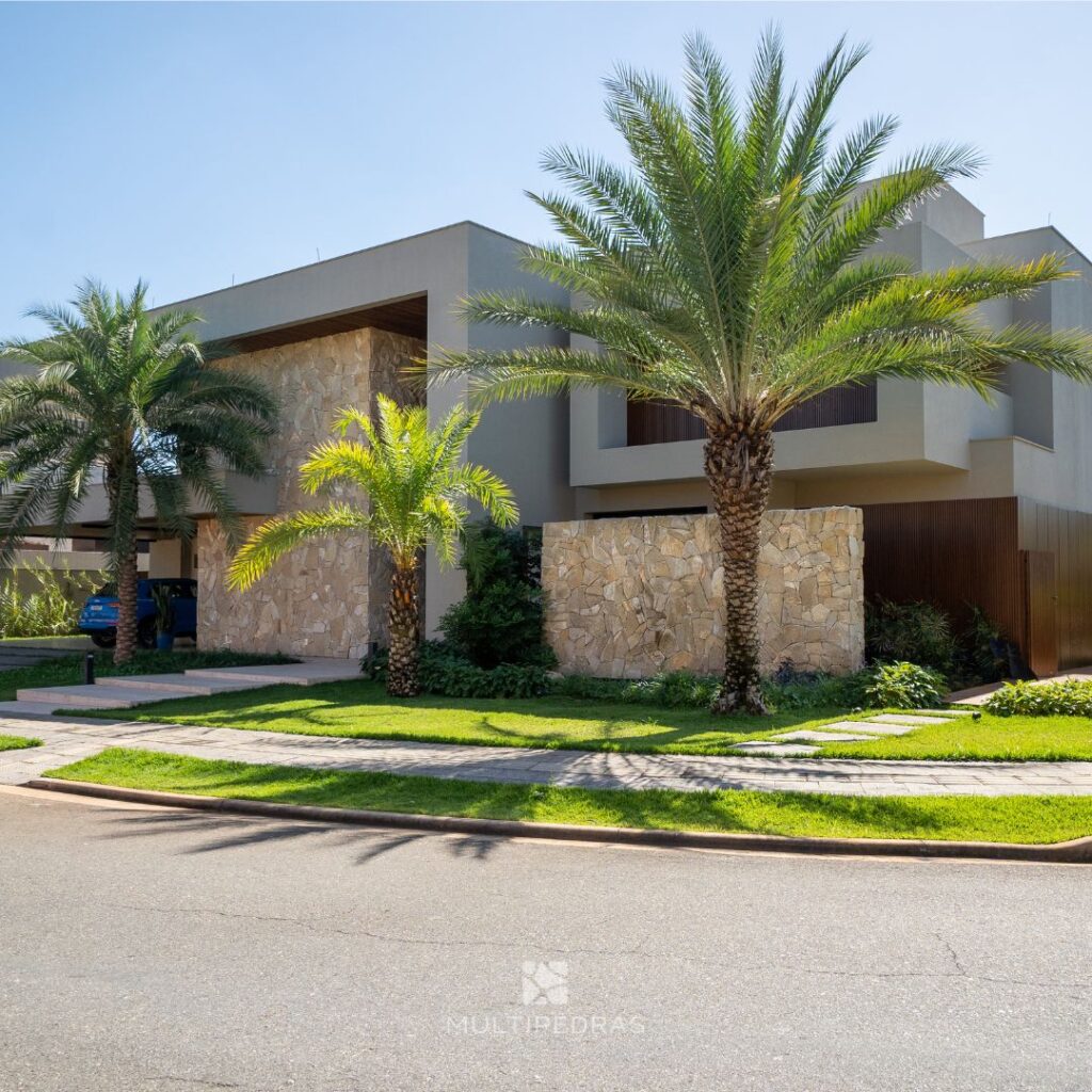 PEDRA KINGDOM – Multipedras